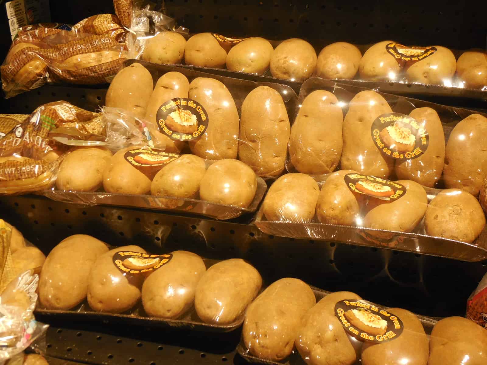 The Average American Eats 111 Pounds Of Potatoes Each Year - Haul Produce