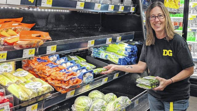 Dollar General is Expanding Produce in Stores this Year at the Expense ...